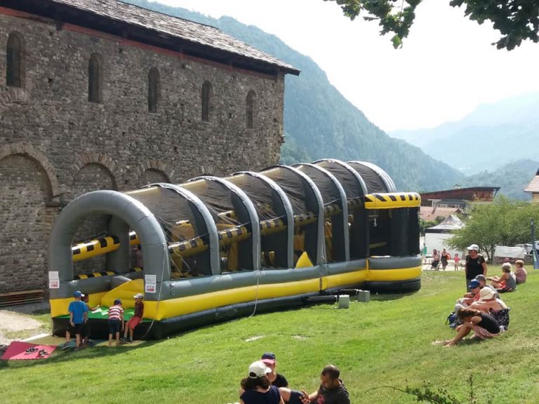 Toxic Drop Inflatable Obstacle Course | Cincinnati A-1 Amusement Party ...